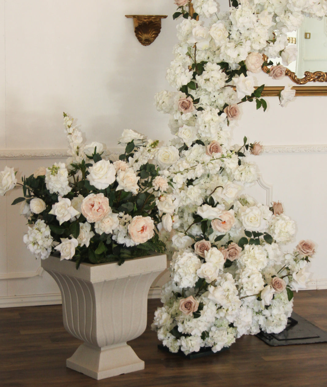 Products – Lavish Bloom Rentals